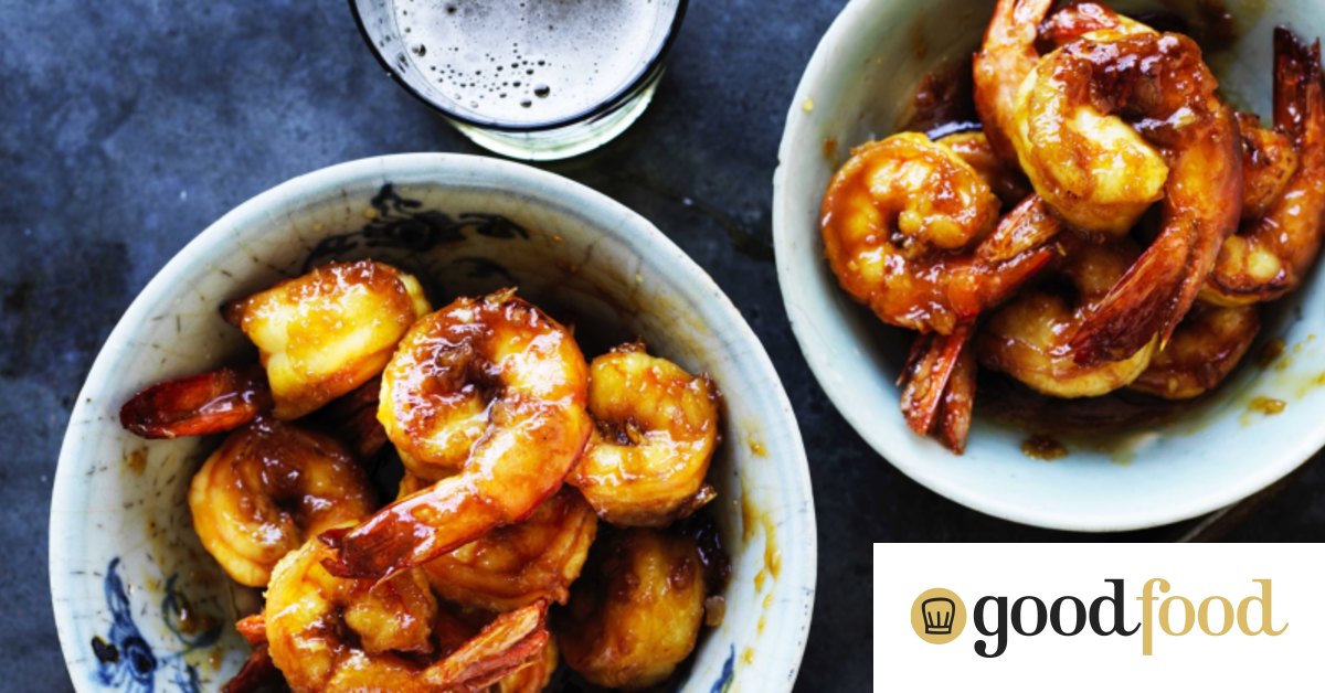 Crispy king prawns with sweet and salty garlic sauce recipe