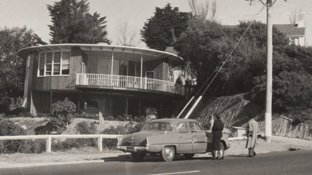 Roy Grounds' round house at Frankston: childhood landmark still lifts ...
