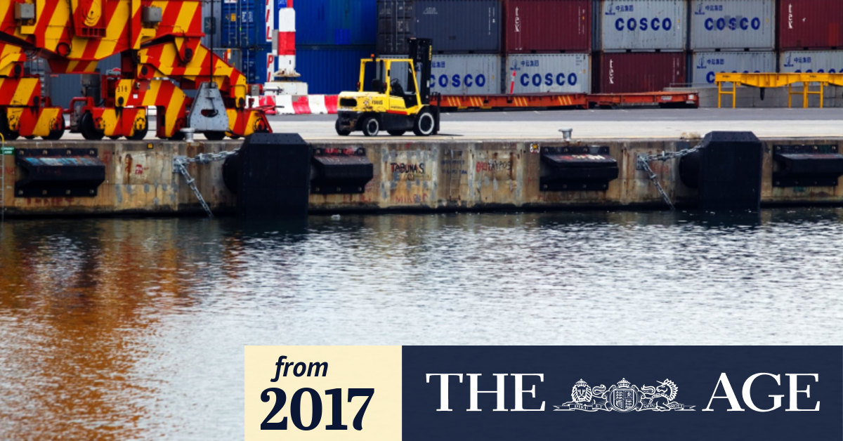 Port-rail shuttle back on table to remove 3500 trucks off roads