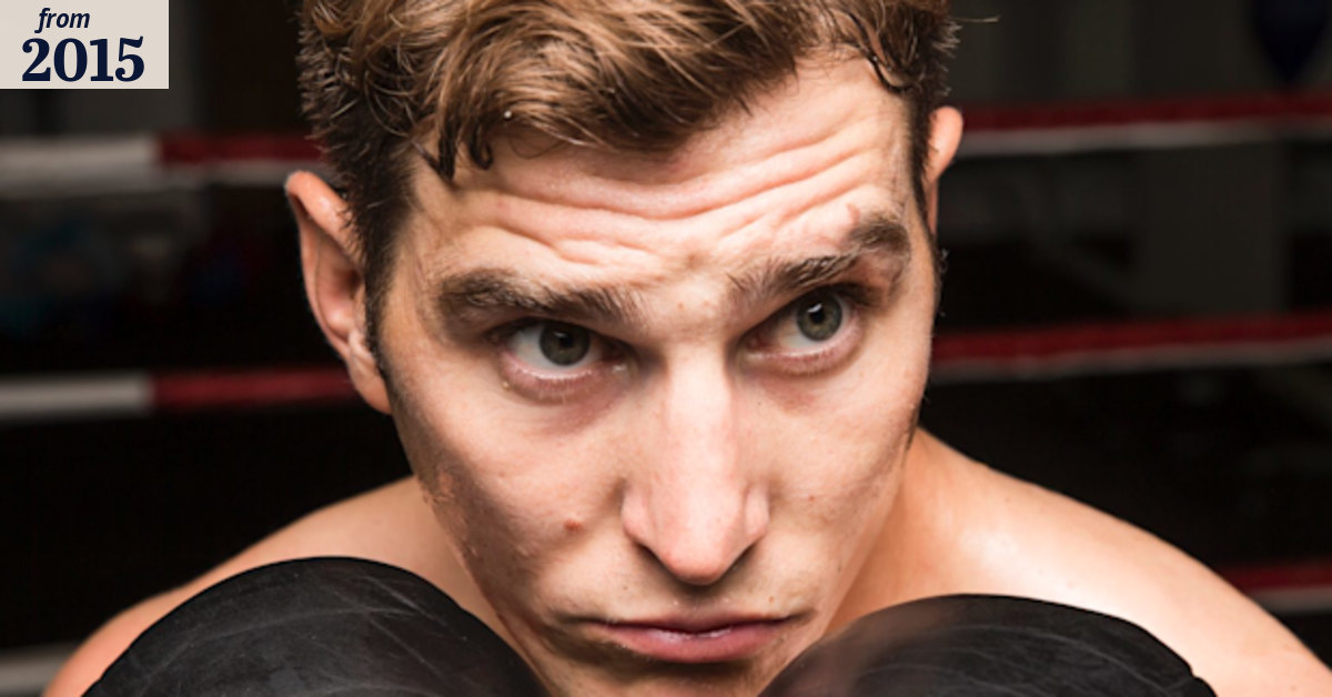 Canberra boxer Steve Lovett remains undefeated with 72-second knockout