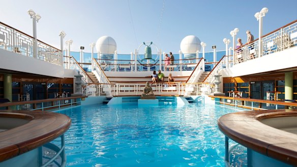 inside emerald princess