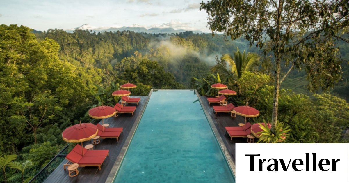 Fireflies at Buahan, A Banyan Tree Escape: New Bali escape's 'no walls ...
