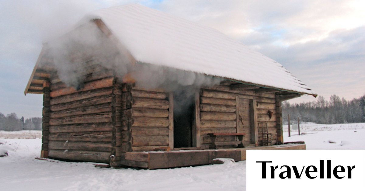 What is a smoke sauna?