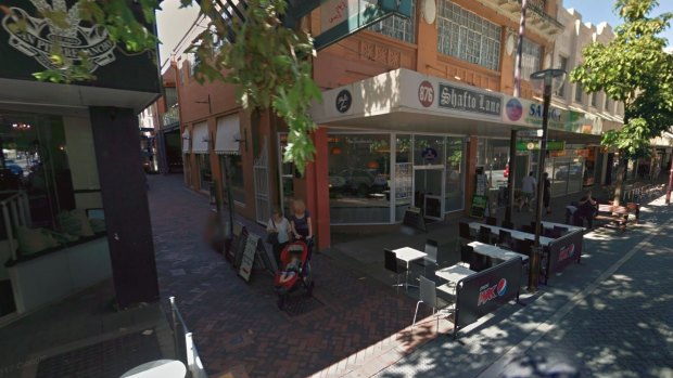 Man arrested in Perth CBD after telling police he 'just stabbed someone'