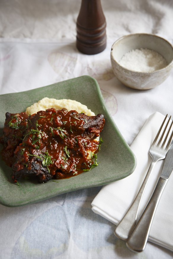 Frank Camorra recipes: lamb neck chilindron