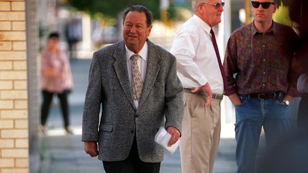 Former Fraser minister and Perth Lord Mayor Reg Withers dies