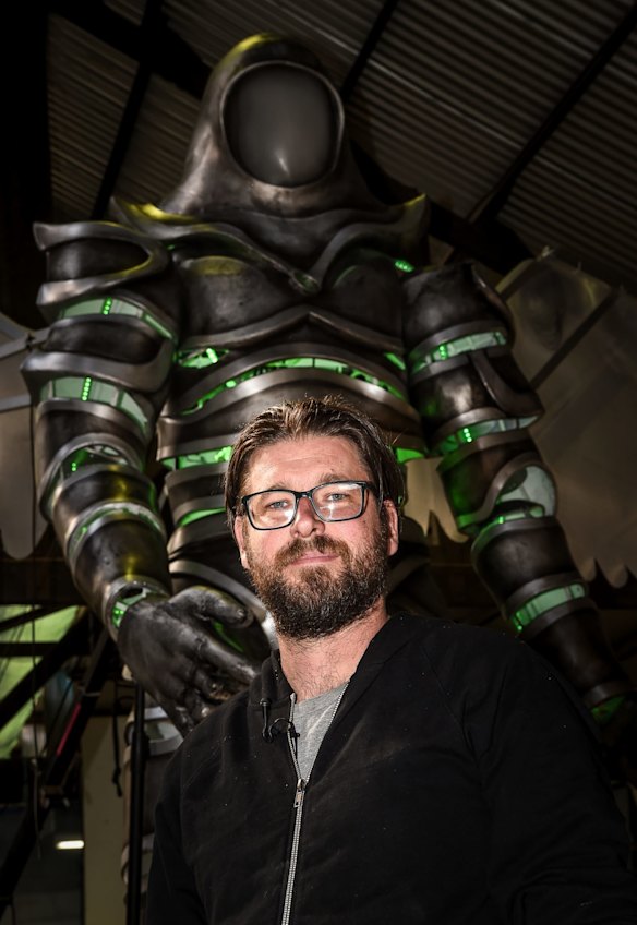 White Night Melbourne 2017: White Knight Messenger brings universal love