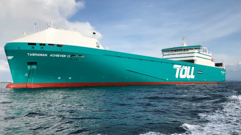 Toll sets sail with bigger ships on Bass Strait as Tasmanian exports surge