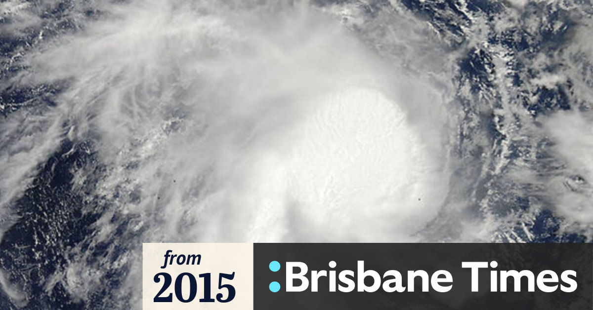 Moderate chance of cyclone forming off Queensland