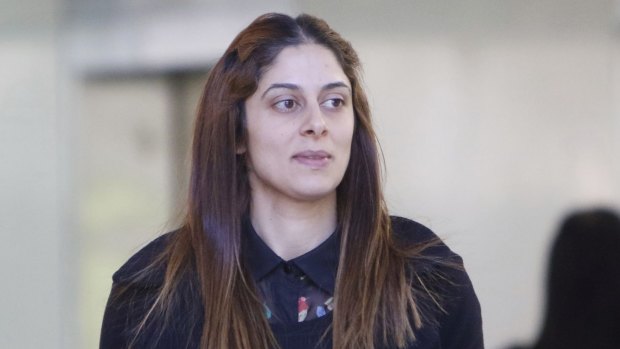 Bureaucrat Fatima Hammoud breaks down in tears at ICAC over office ...