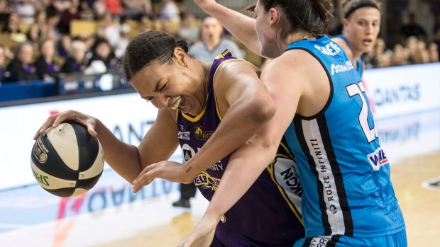 WNBL: Melbourne Boomers bounce Canberra Capitals to claim fourth ...