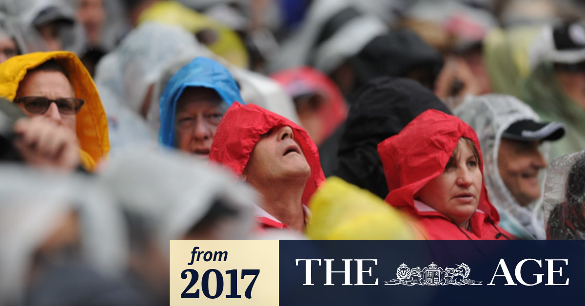 Melbourne weather: Take your brolly to Friday's parade, then rug up for ...