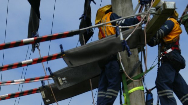 Ergon and Energex jobs: No word on energy worker relocations