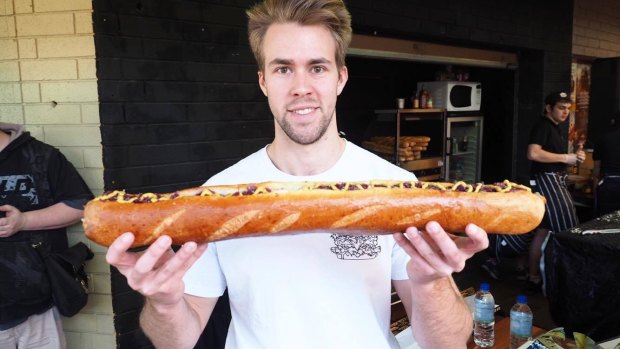 '24 inch hotdog': Perth's next big food challenge unveiled
