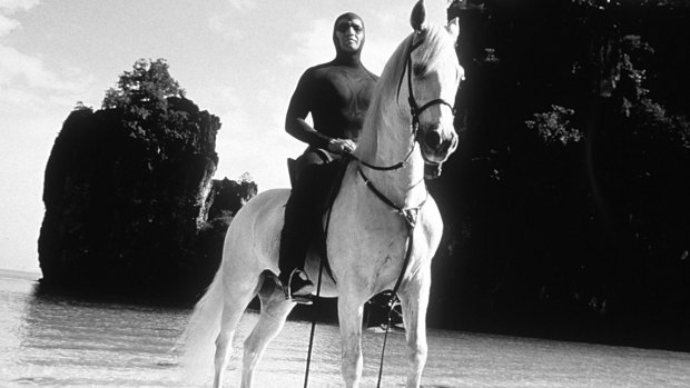 billy zane phantom physique