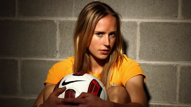 Dual cricket and soccer international Ellyse Perry named Outstanding ...