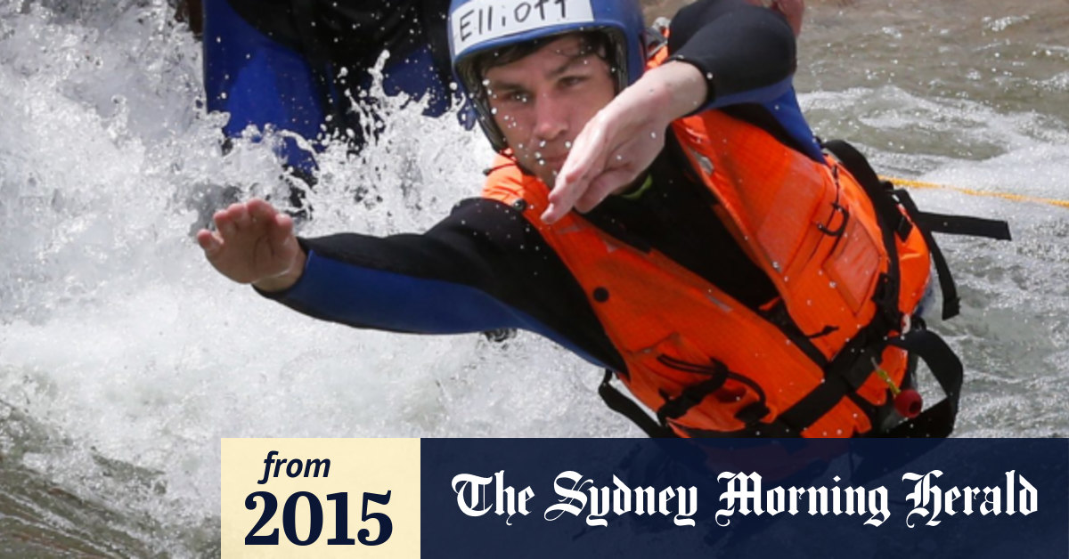 SES and NSWRFS water rescue training