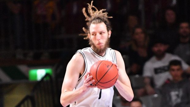 Craig Moller ready to step up as Melbourne United chase crucial win ...
