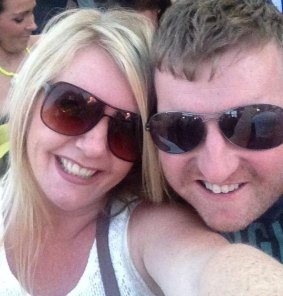 Lisa Royle posts photo of 'subtle dimple' on breast to warn women of ...