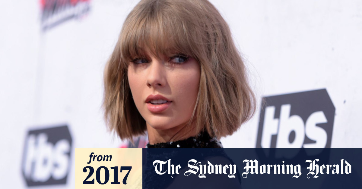 Why is Taylor Swift's tweet about the Women's March so controversial?