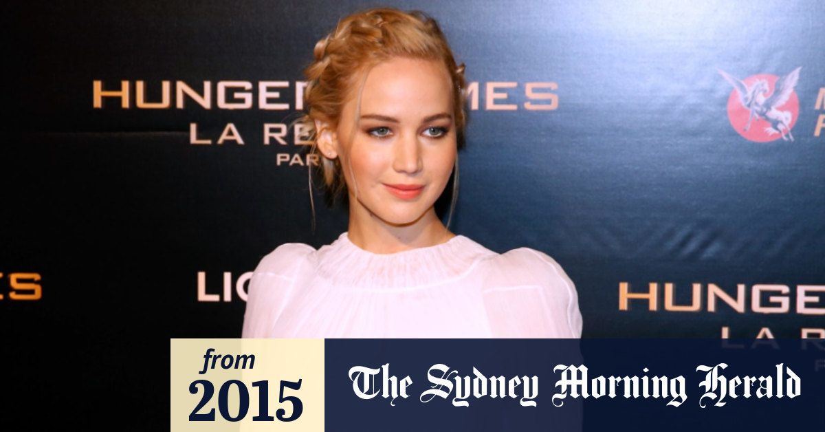 Jennifer Lawrence posts Facebook video, proves she does have basic hygiene