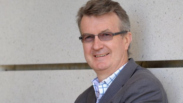 Peter Goldsworthy review: The love poems of a versatile, clever and ...