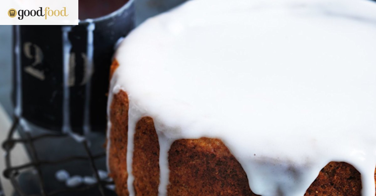 Pumpkin bulgur wheat cake with saffron mahleb icing