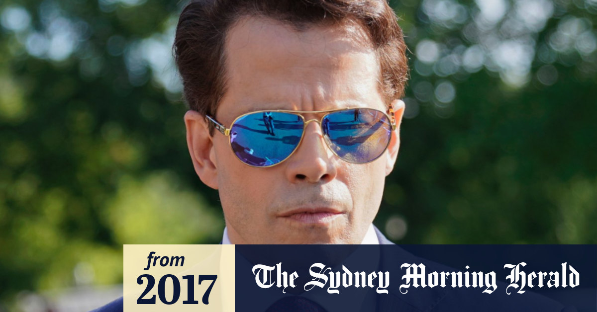 Anthony Scaramucci 'sent wife text to mark birth of their son'