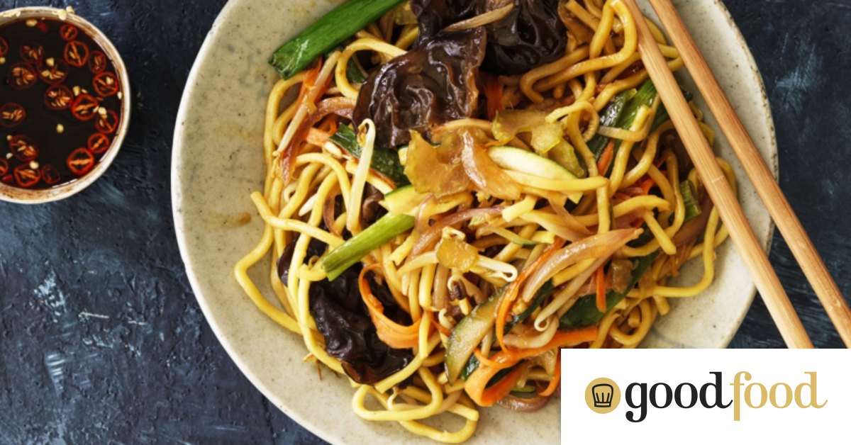 Stir-fried vegetable Hokkien noodles