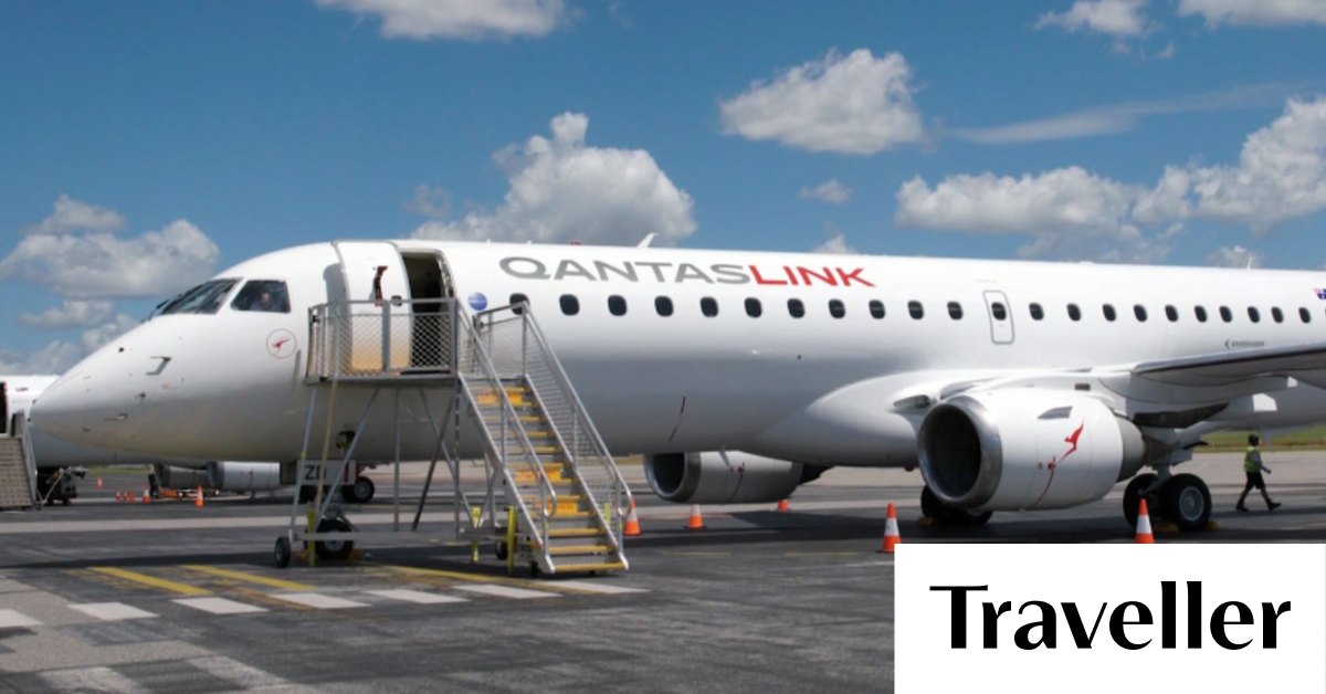 Airline review: QantasLink Embraer E190-100, economy class, Darwin To Dili