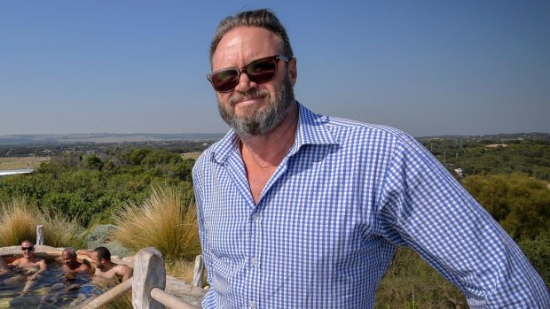 Top Australian tourist sites hit by stolen credit card scam