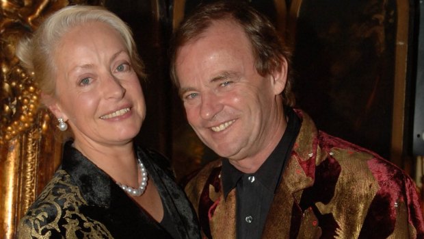 HANDBURY HAPPY IN ROSE BAY