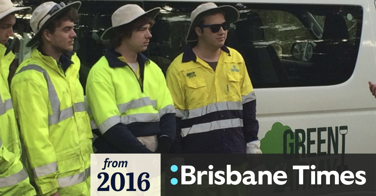 Brisbane River clean-up get Green Army boost