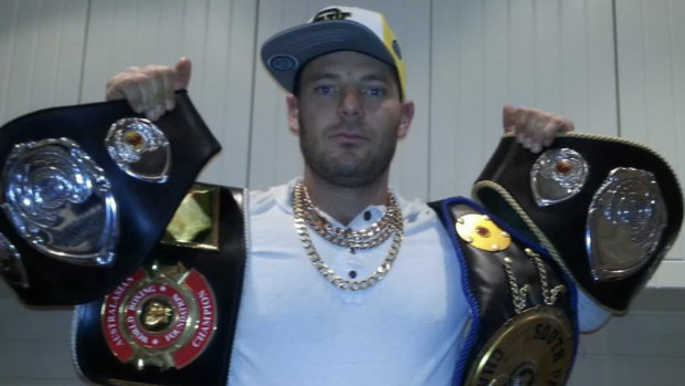 'Menacing' tradie bailed by mistake after raid over stolen gun, $100K