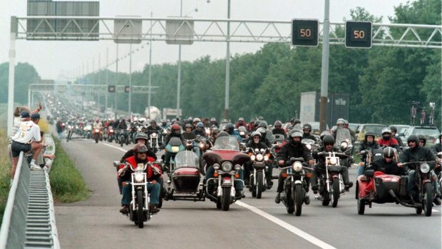 Netherlands says OK for biker gangs to fight Islamic State
