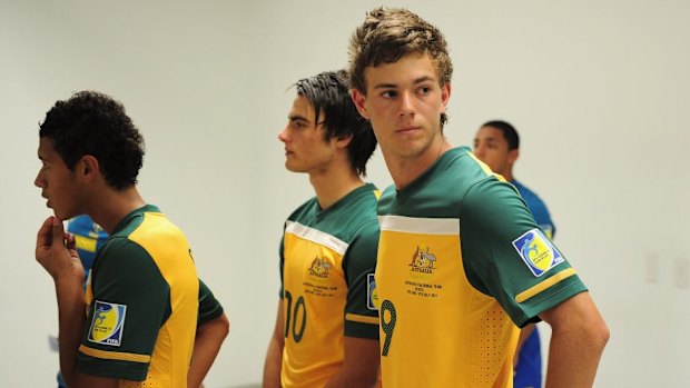 English Premier League club West Ham United honours Perth-born Dylan ...