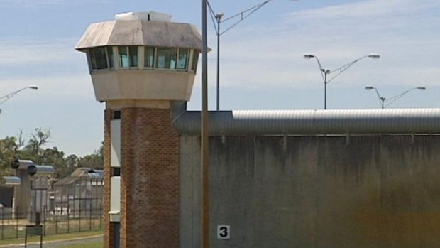 New Hakea prison contract could worsen overcrowding, security