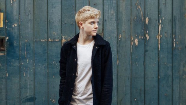 Melbourne Comedy Festival 2017 review: Mae Martin's charming new show ...