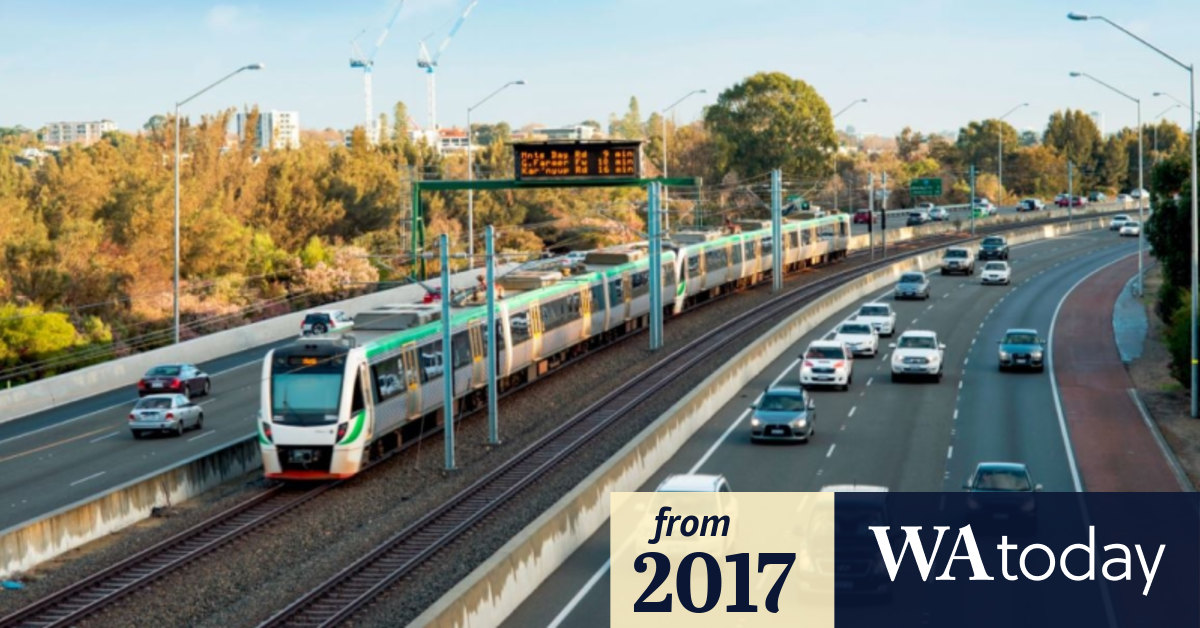 'Be patient': Traffic light glitch carries over to afternoon peak hour ...