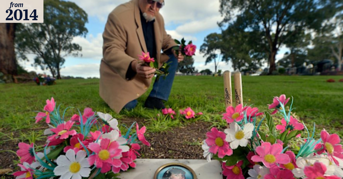 Grieving couple forced to bury children in same Templestowe Cemetery grave