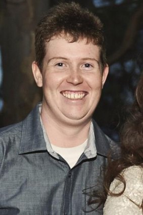 Police hunt for murderer who killed Fremantle man