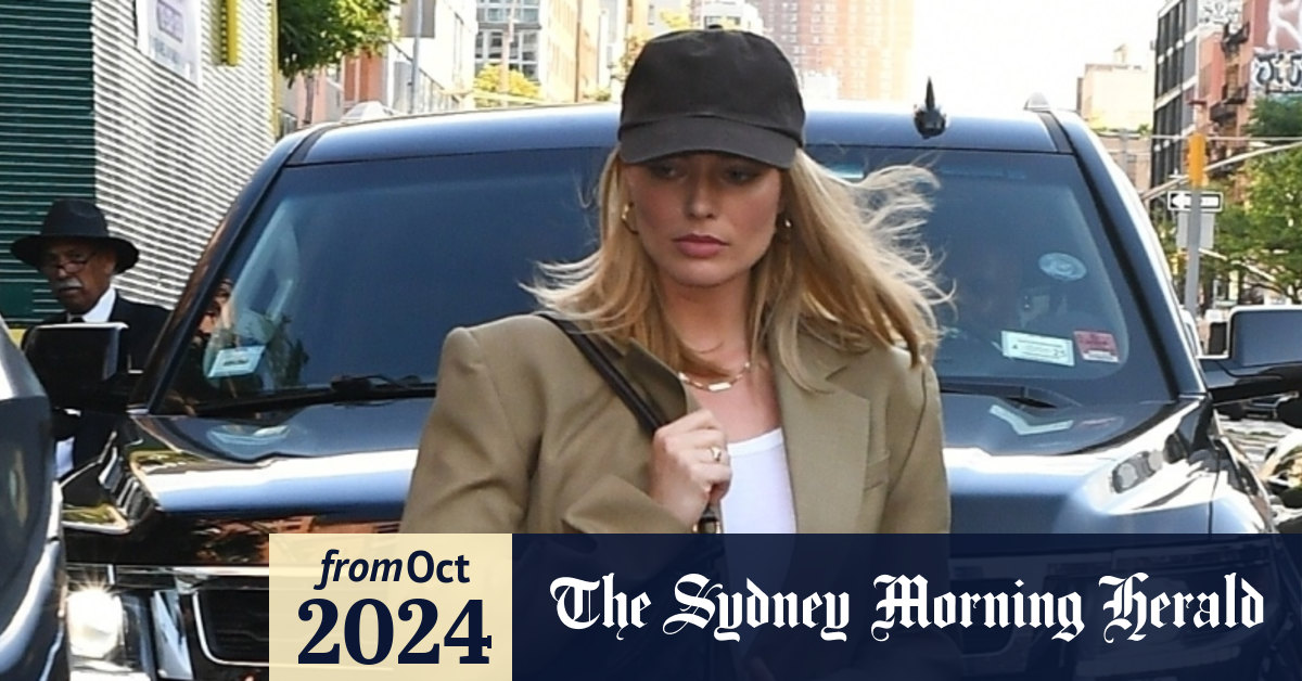 No longer hiding a bad hair day. The baseball cap is back