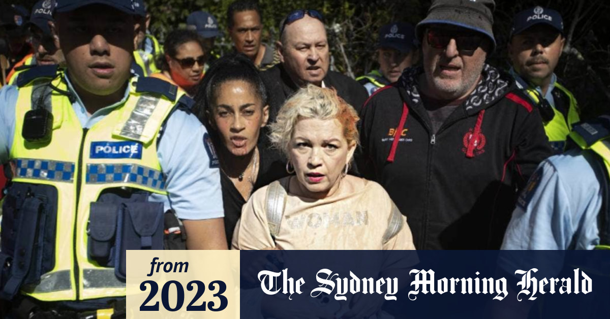 Anti-trans campaigner Posie Parker escorted from Auckland rally