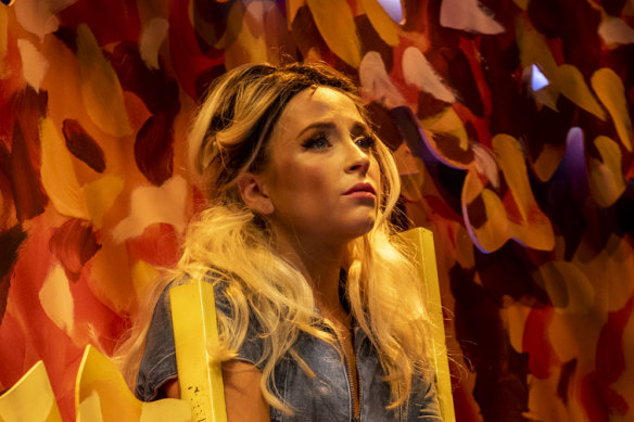 Apollo and Dafne review: Gods shine on timeless tale