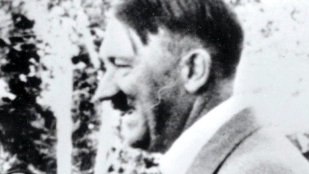 Medical record shows Hitler only had one testicle, reports German media