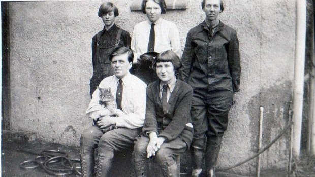 Pioneering female mechanic Alice Anderson back in the spotlight