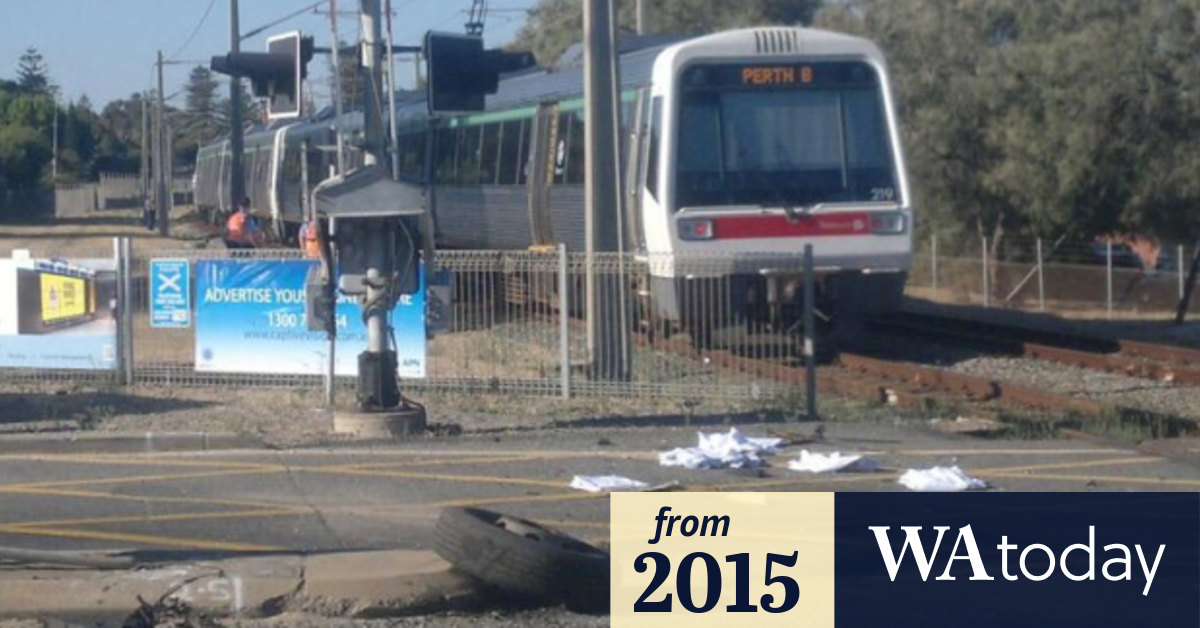 Train v truck stalls Freo peak-hour commute
