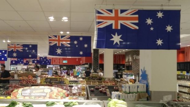 Coles supermarket puts up dodgy flags for Australia Day
