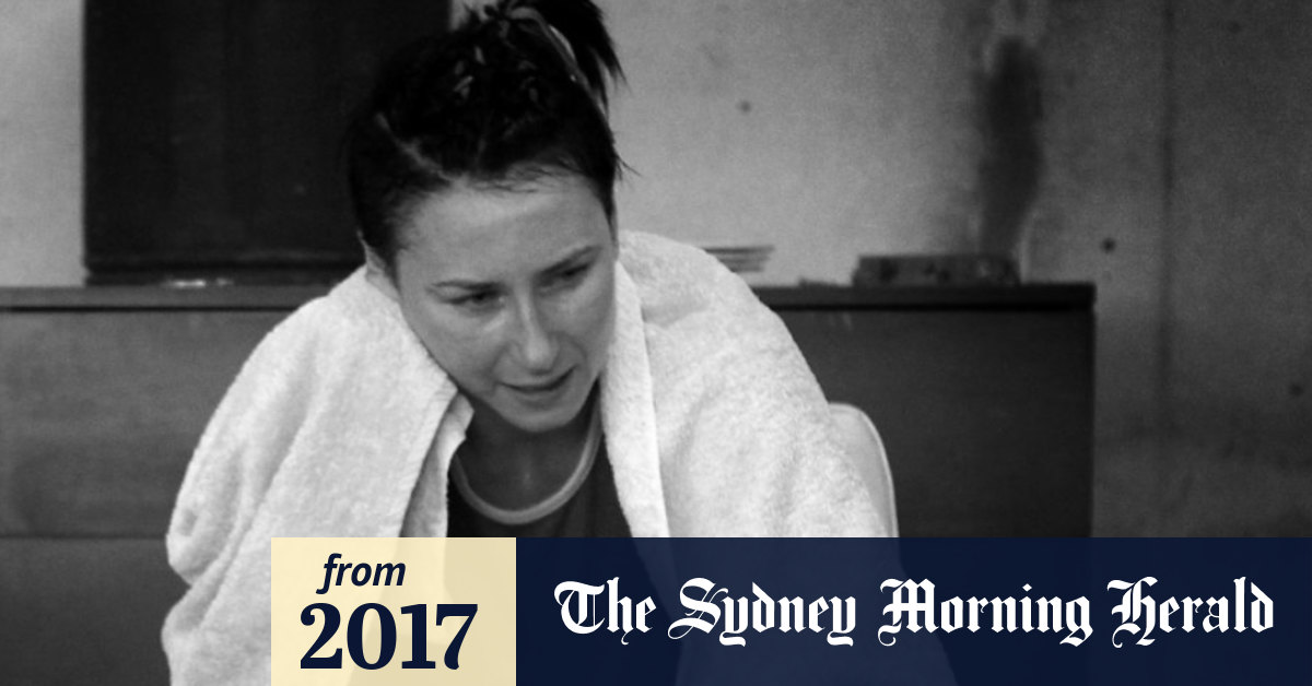 Boxer Anja Stridsman ruptures ACL, has dead person's Achilles tendon in ...