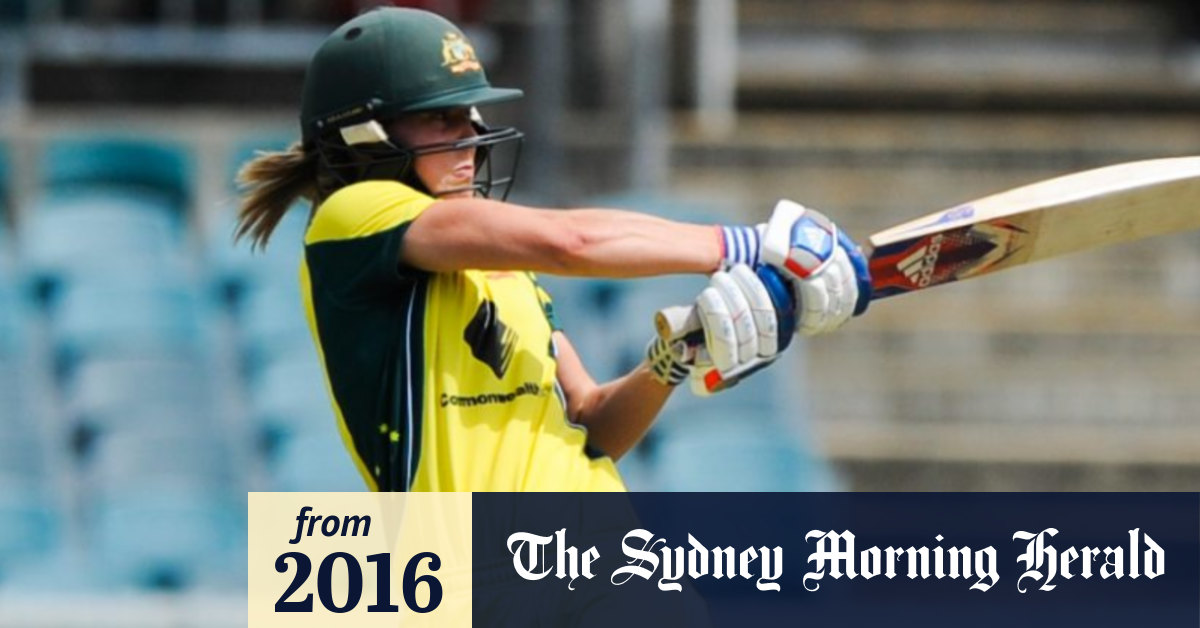 Australian cricketer Ellyse Perry climbs in the ICC women's batting and ...